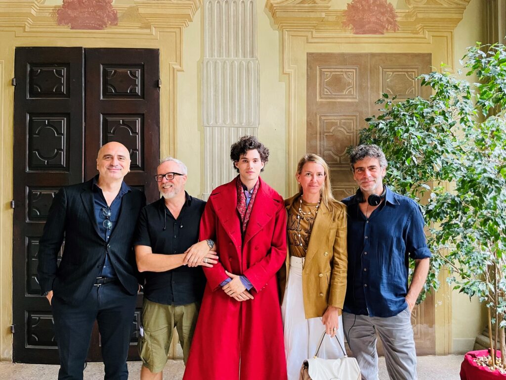 Si chiudono a Torino le riprese della miniserie che racconta la storia ...