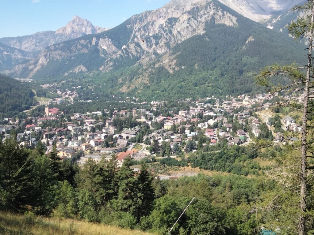 Truffa telefonica da 9.500 euro sventata a Bardonecchia: la Polizia ...