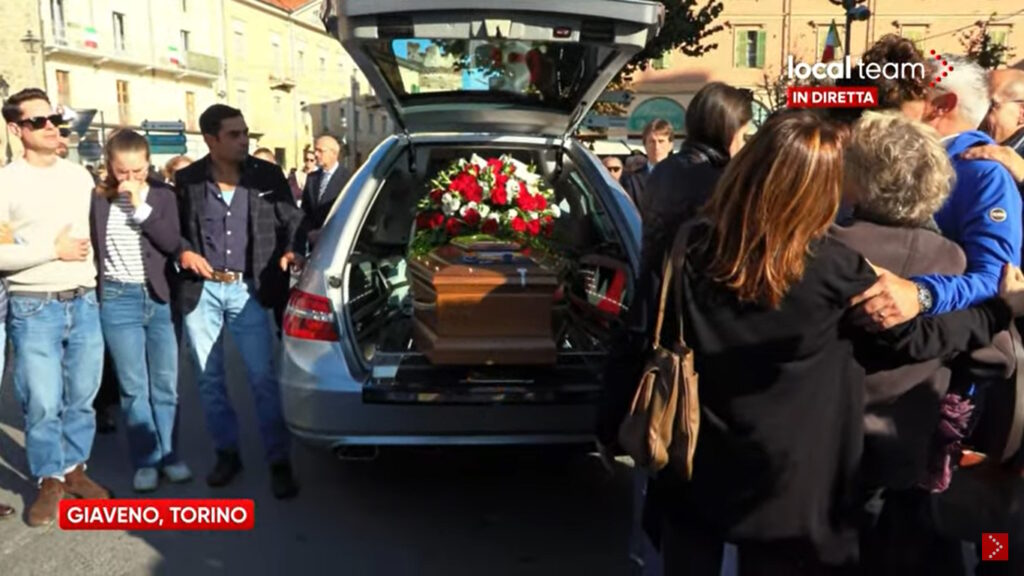 In diretta da Giaveno i funerali di Matilde Lorenzi