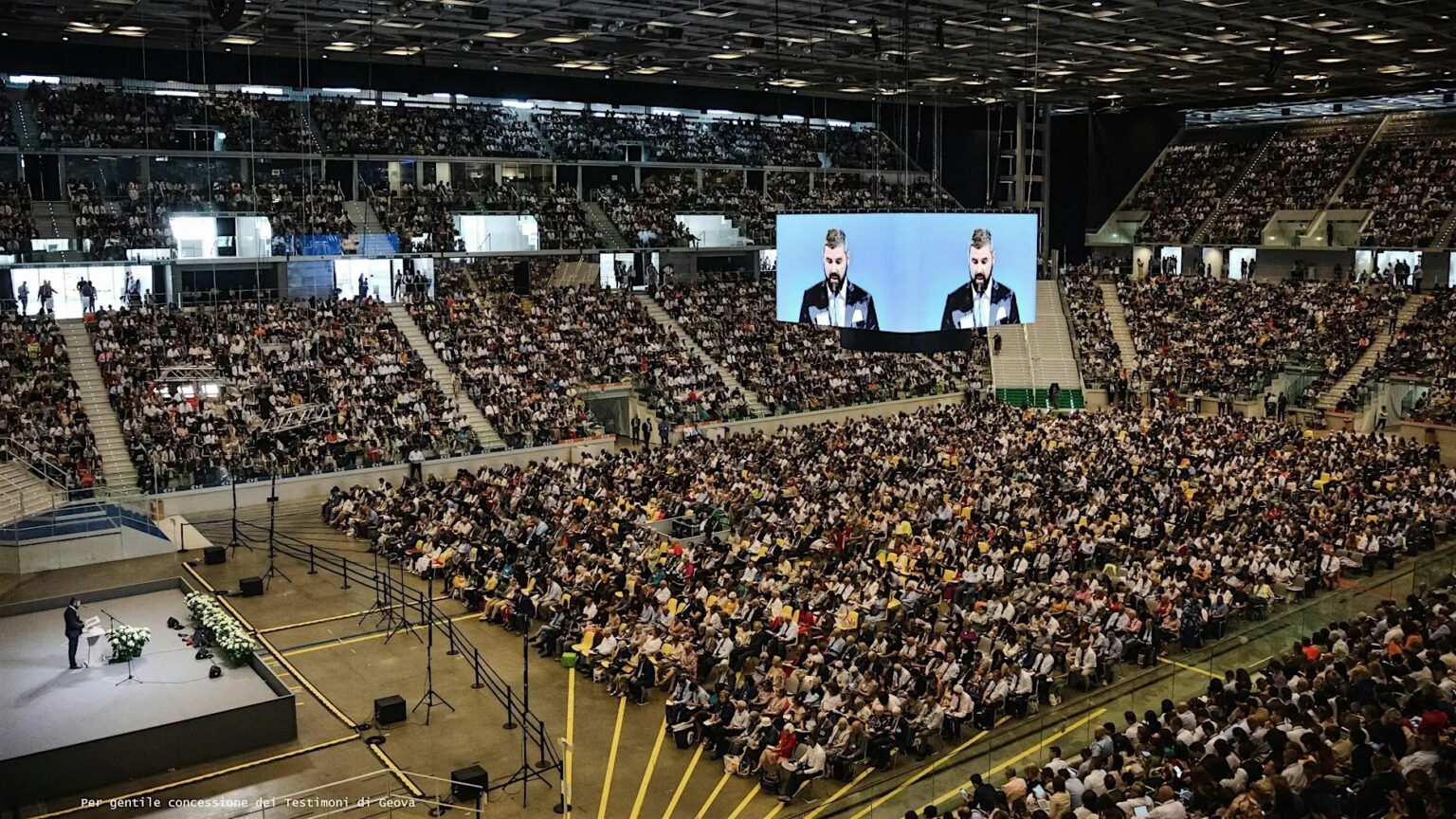 I Testimoni di Geova per 3 giorni all'Inalpi Arena: attese 40 mila ...